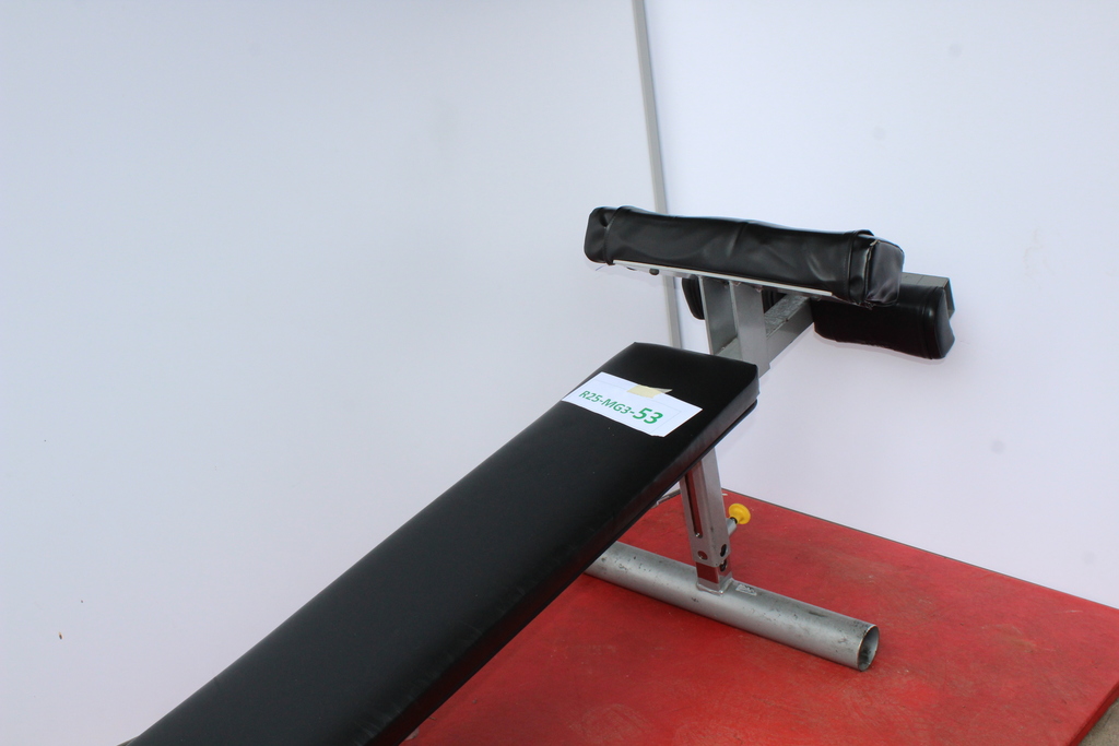 Cybex 5445-90 Decline/Sit up Bench Commercial Gym Equipment