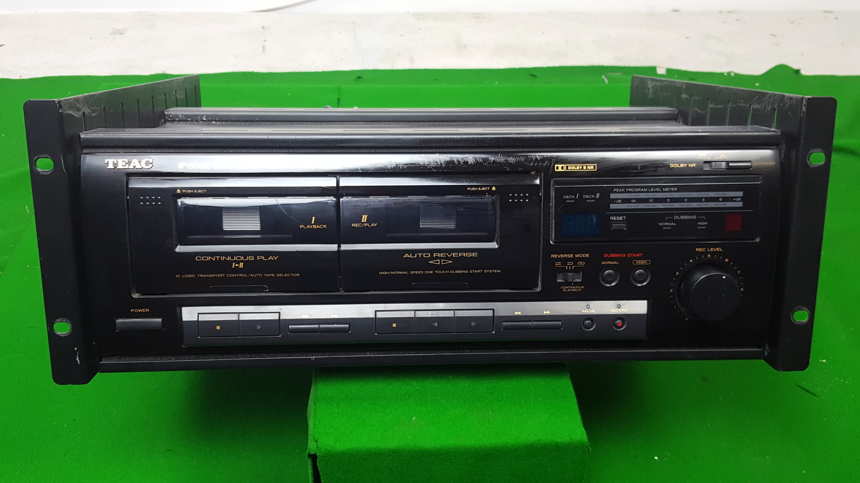 Teac W-600R Stereo Double Cassette Deck
