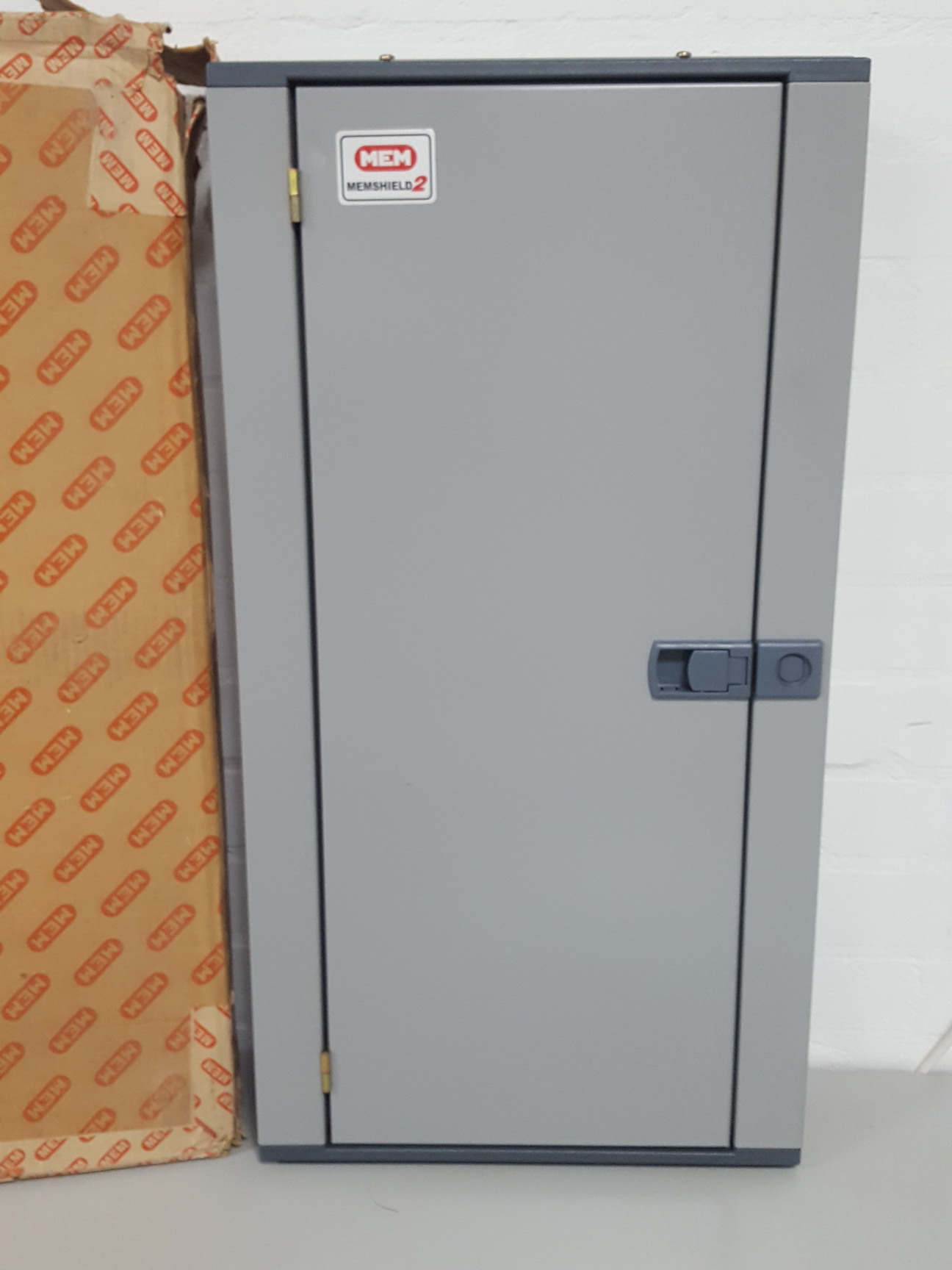 Eaton Memshield 2 BM121 TPN Distribution Board