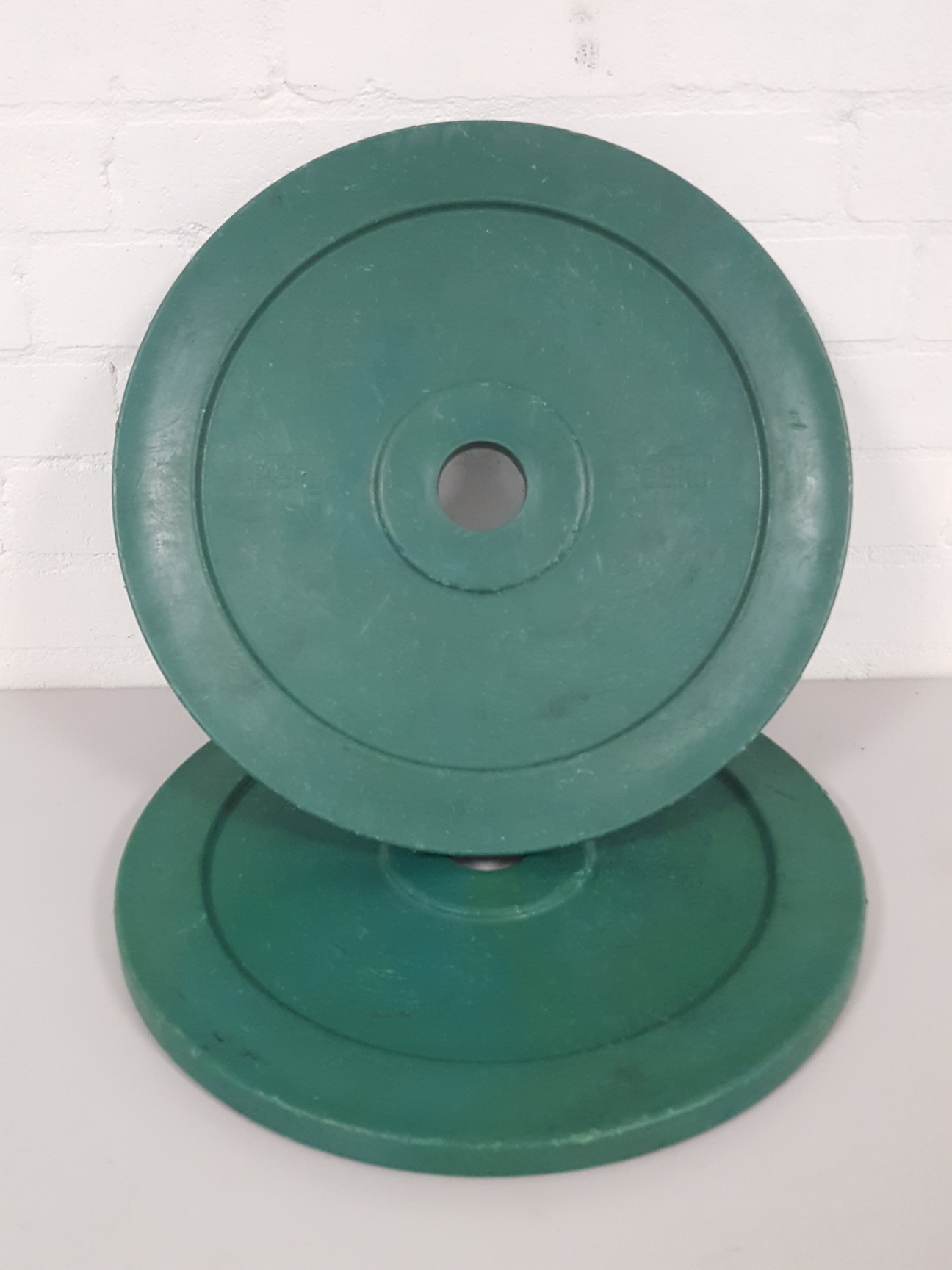 2 x 2.5kg Plastic Olympic Plates Gym Weighlifting Powerlifting Green