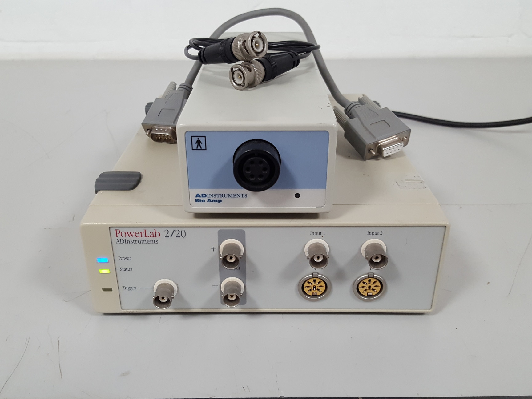 AD Instruments ML820 PowerLab 2/20 With ML132 BIO Amp + Cables