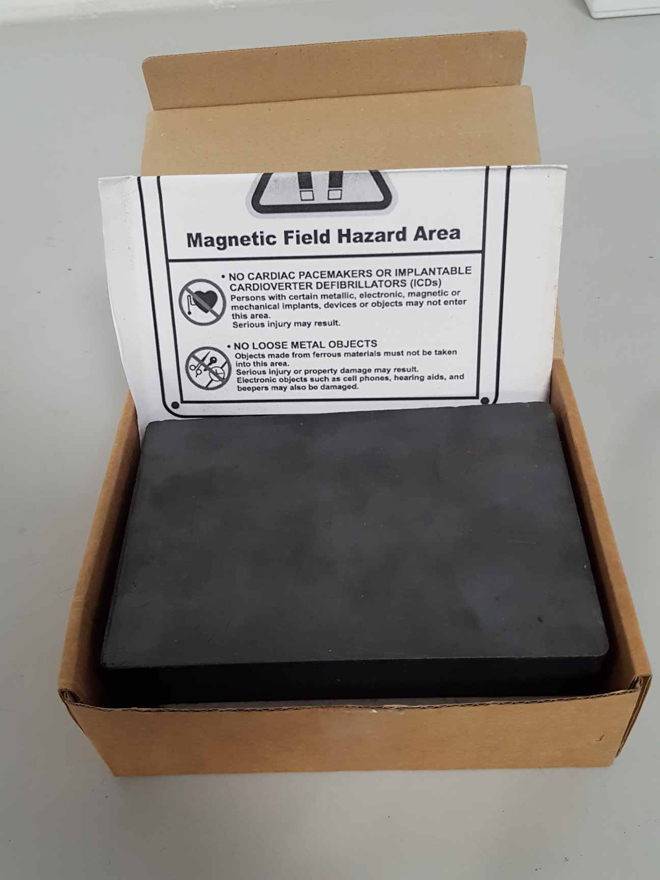 First 4 Magnets F151025-1 Y30BH Ferrite High Performance Magnet 20kg Pull