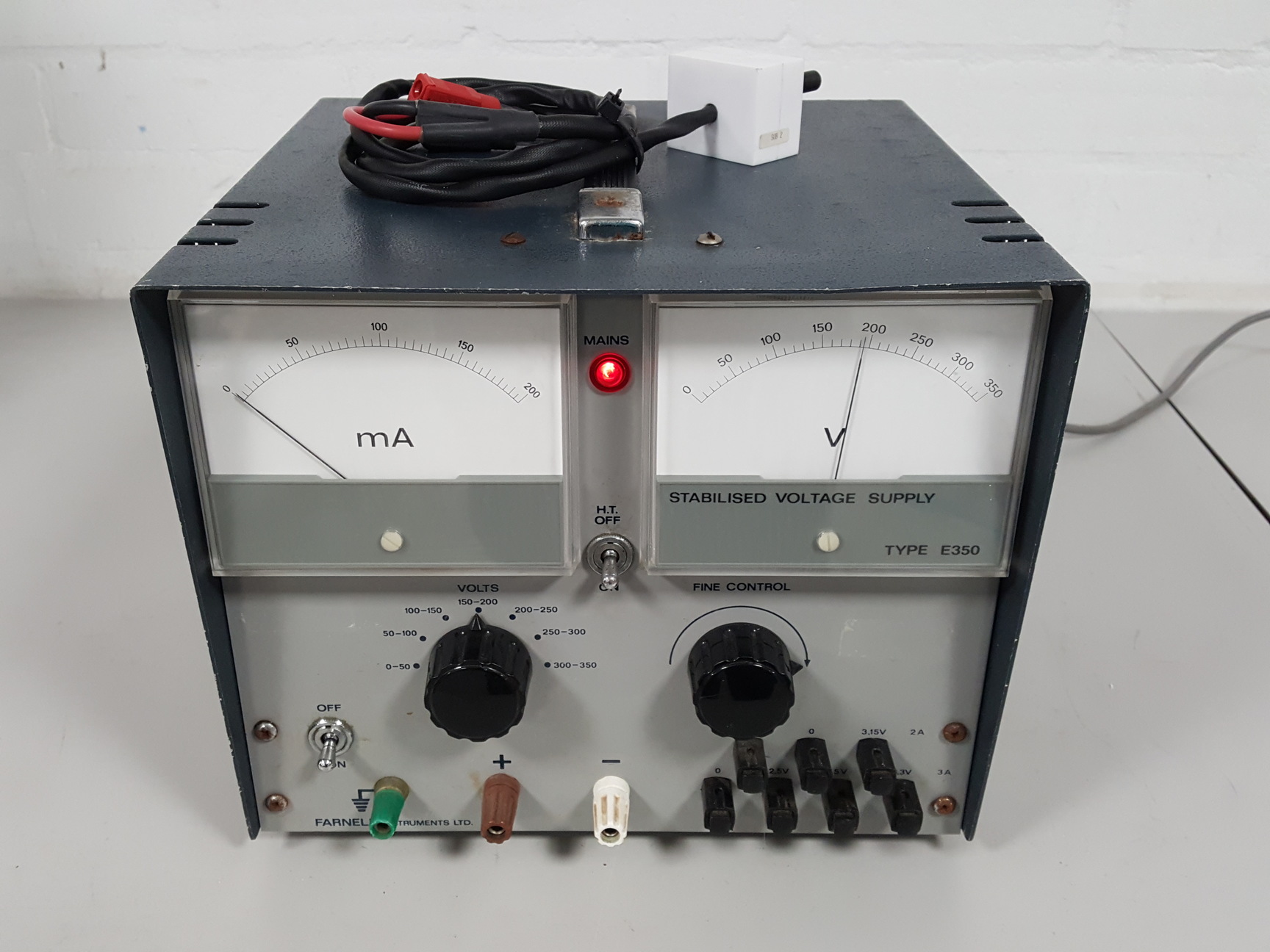 Farnell Instruments Model S 27 Stabilised Voltage Power Supply Lab