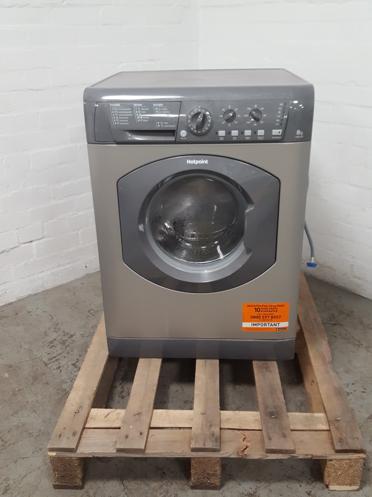 Hotpoint HE8L493 Washing Machine 8kg Silver