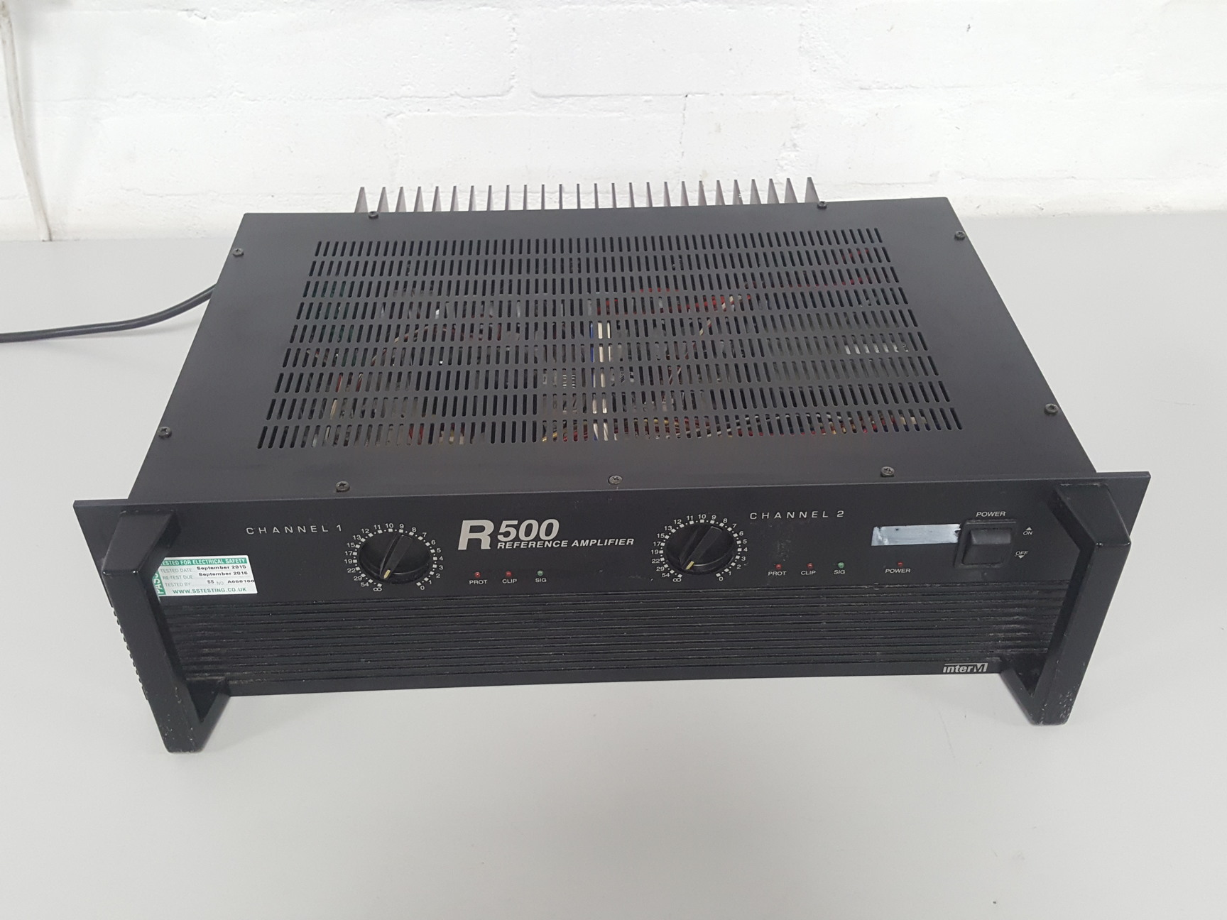 InterM R500 Reference Power Amplifier 2 Channel 250Watt per channel at 4ohms