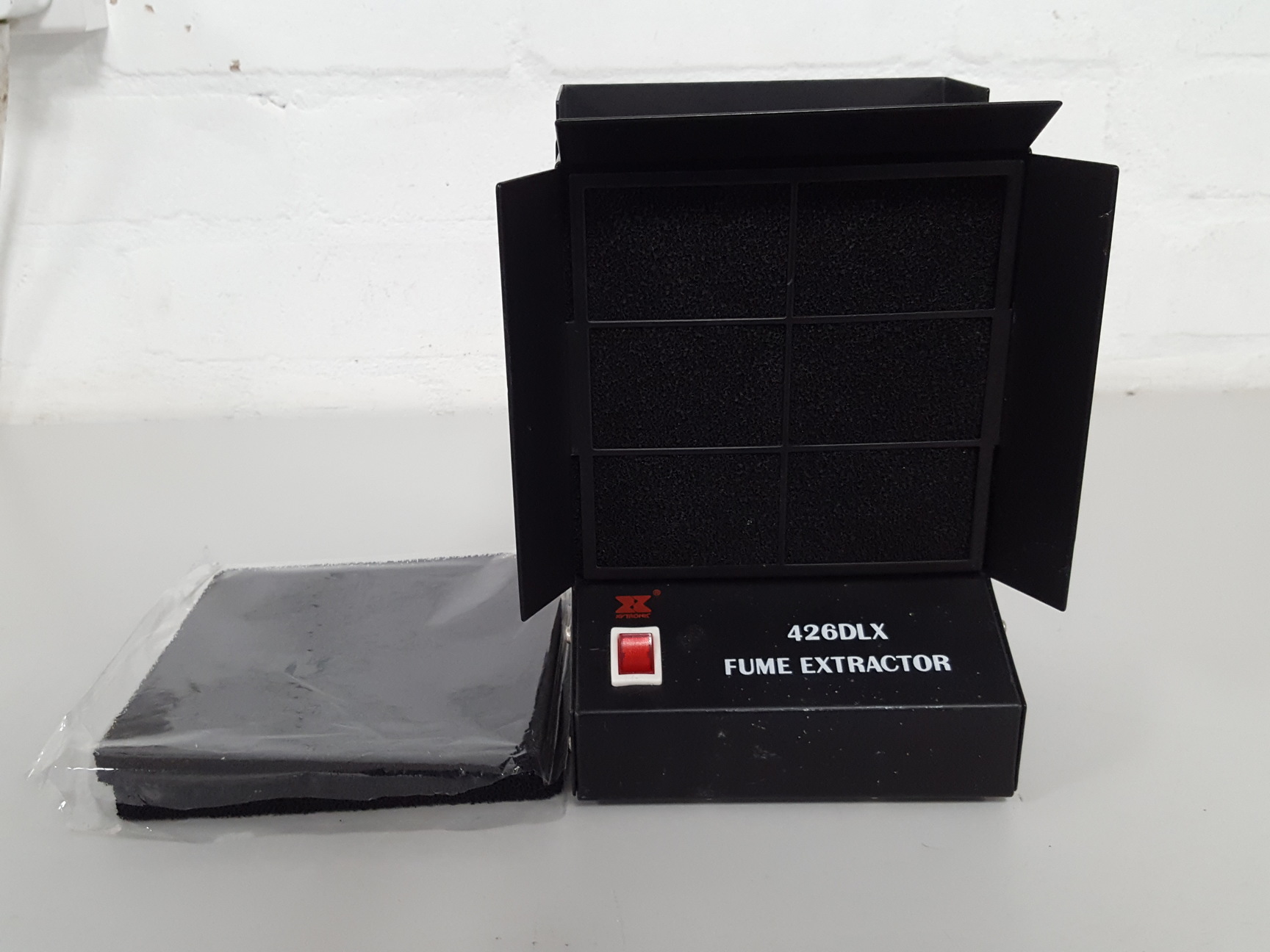 Xytronic 426DLX Soldering Iron Fume Extractor Lab