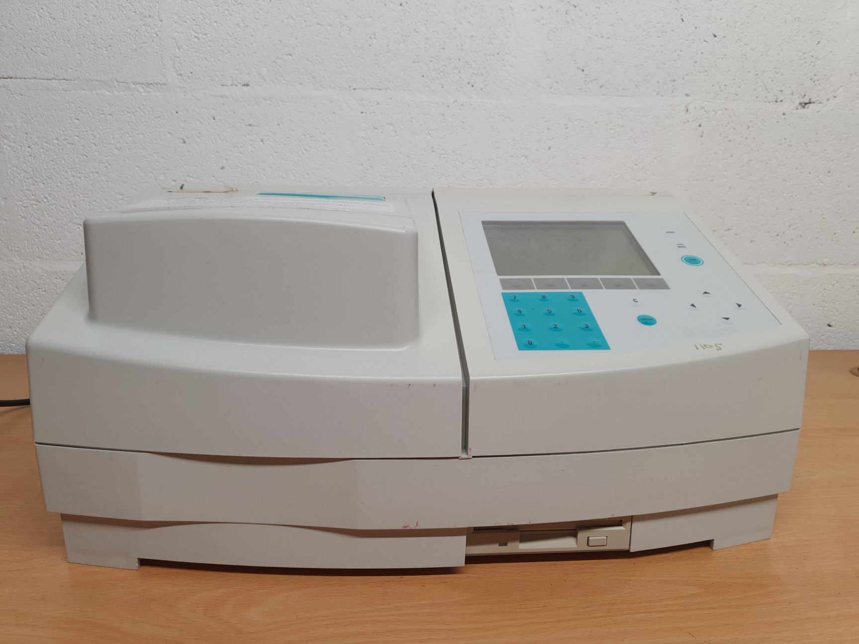 Thermo Spectronic Helios Aquamate Uv Visible Spectrophotometer Lab