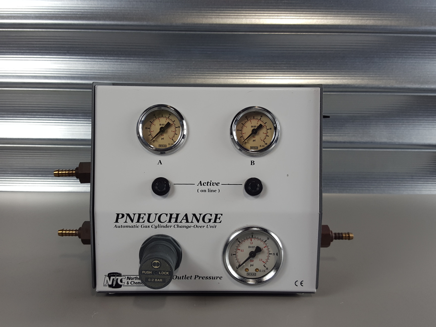 NTC Pneuchange Automatic Gas Cylinder Change-Over Unit Lab