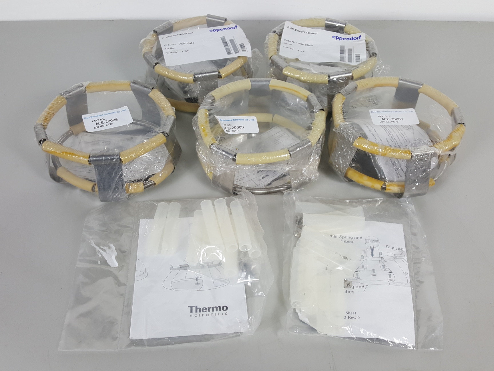 5 x New Brunswick Scientific Eppendorf 2l Erlenmeyer Flask Clamps ACE ...
