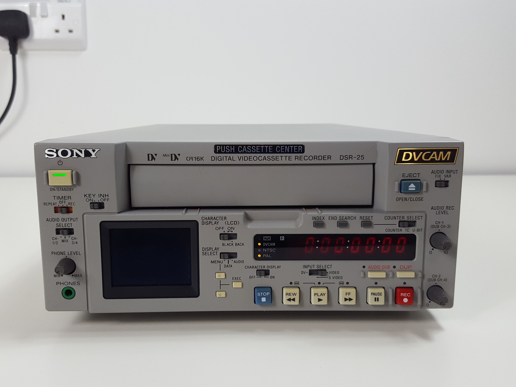 Sony DVCAM DSR-25 Digital VideoCassette Recorder DV & Mini DV