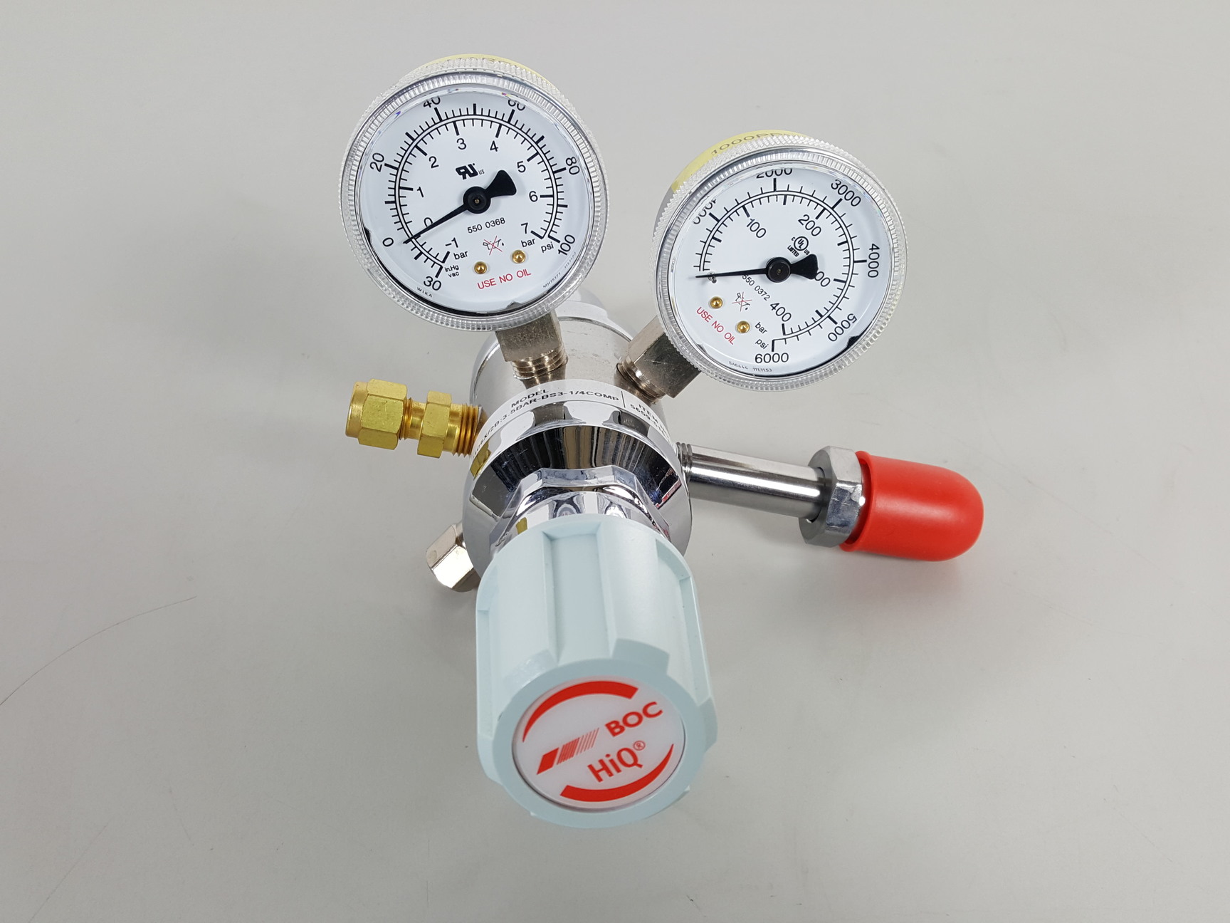 BOC HIQ Air Pressure Regulator Model C106X/2B:3 5 BAR-BS3-1/4COMP ...