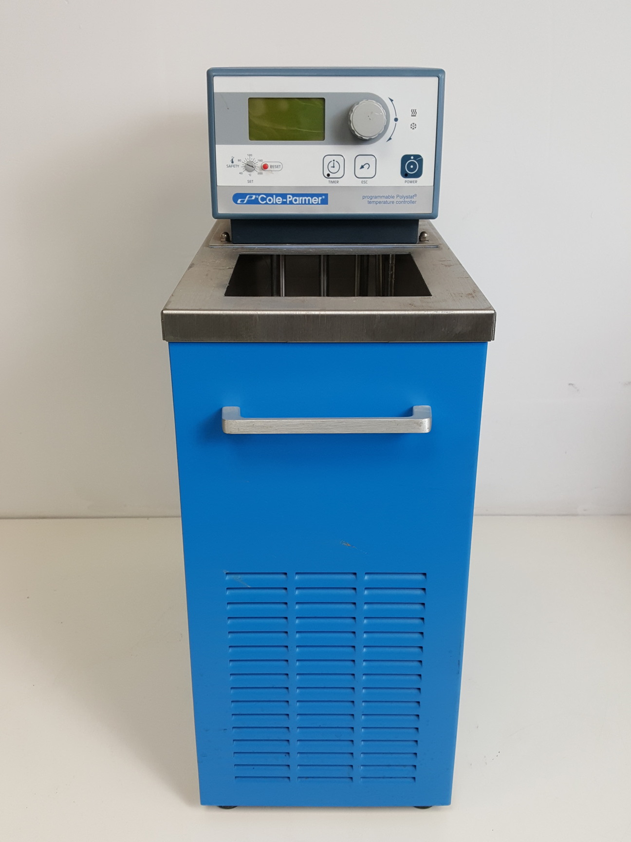 Cole Parmer Circulating Bath with Polystat Temperature Controller 12108 ...