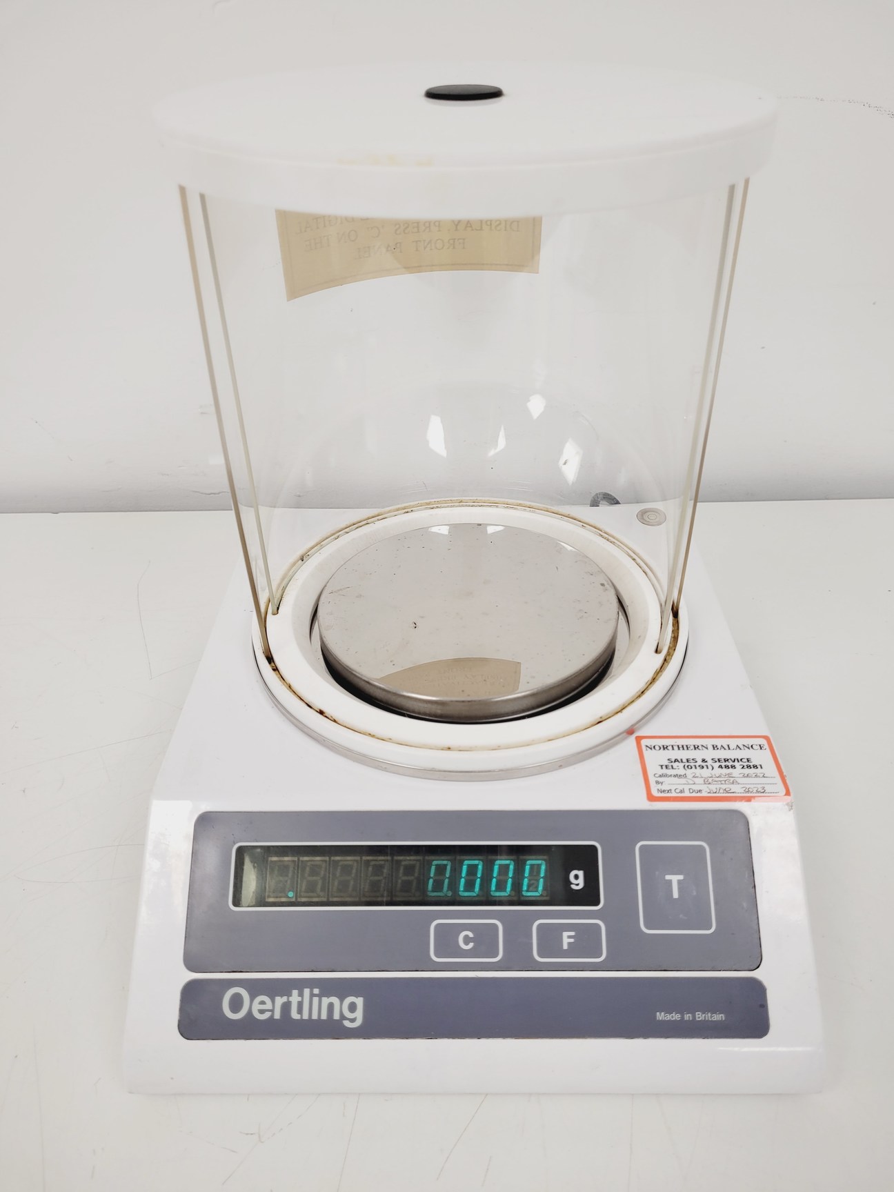 Oertling Laboratory Precision Scales Balance Model RB153 Lab