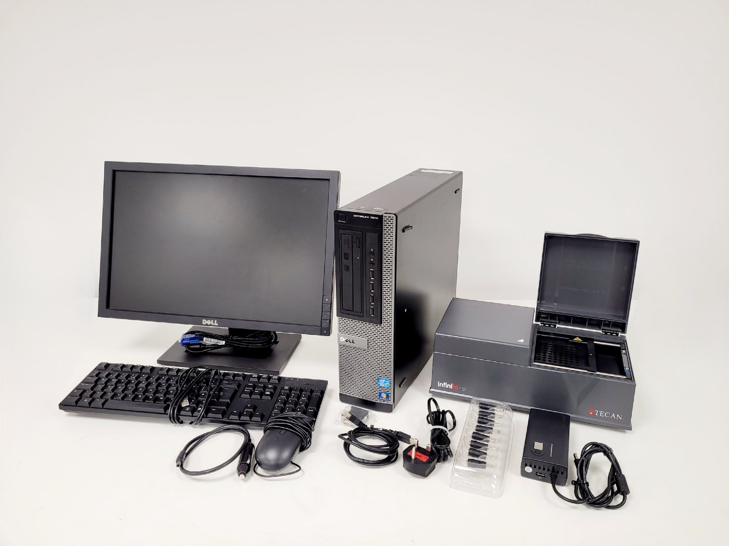Tecan Infinite F50 Plate Reader