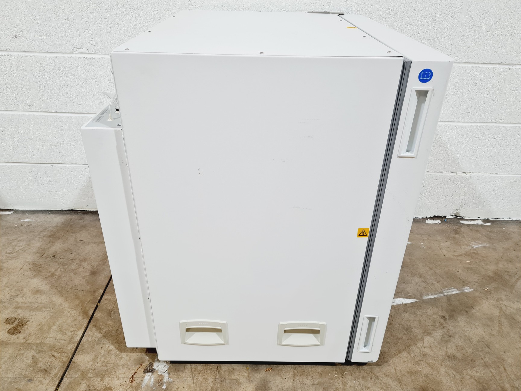 LEEC CO2 Incubator Model P190D